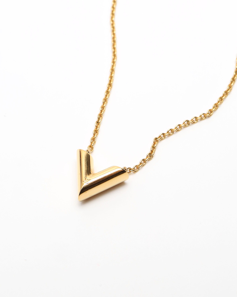Vintage Louis Vuitton Essential V Supple Necklace - A Retro Tale