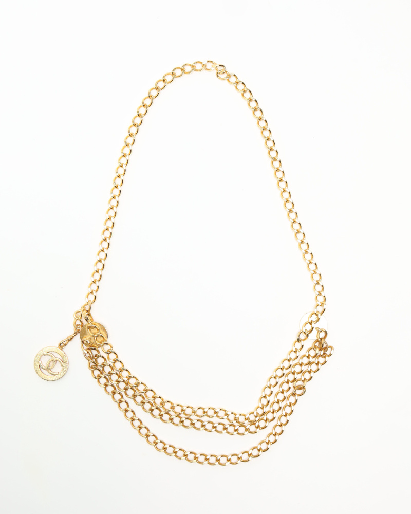 Vintage Chanel Coco Mark 3-Row Chain Belt - A Retro Tale