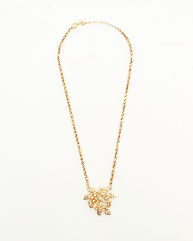 Vintage Christian Dior Gold Chain Necklace - A Retro Tale