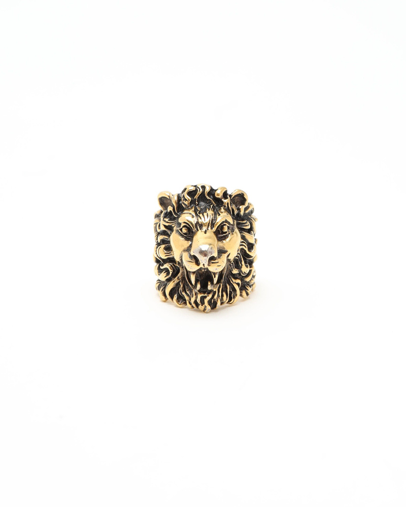 Vintage Gucci Lion Head Ring - A Retro Tale