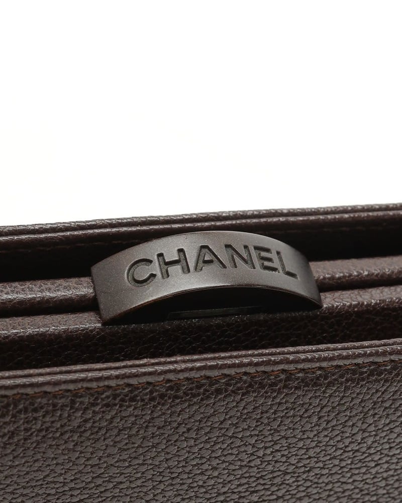 Vintage Chanel CC Handbag - A Retro Tale