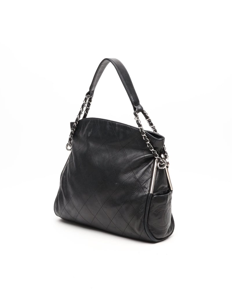 Vintage Chanel CC Ultimate Soft Hobo Bag - A Retro Tale - SB001138