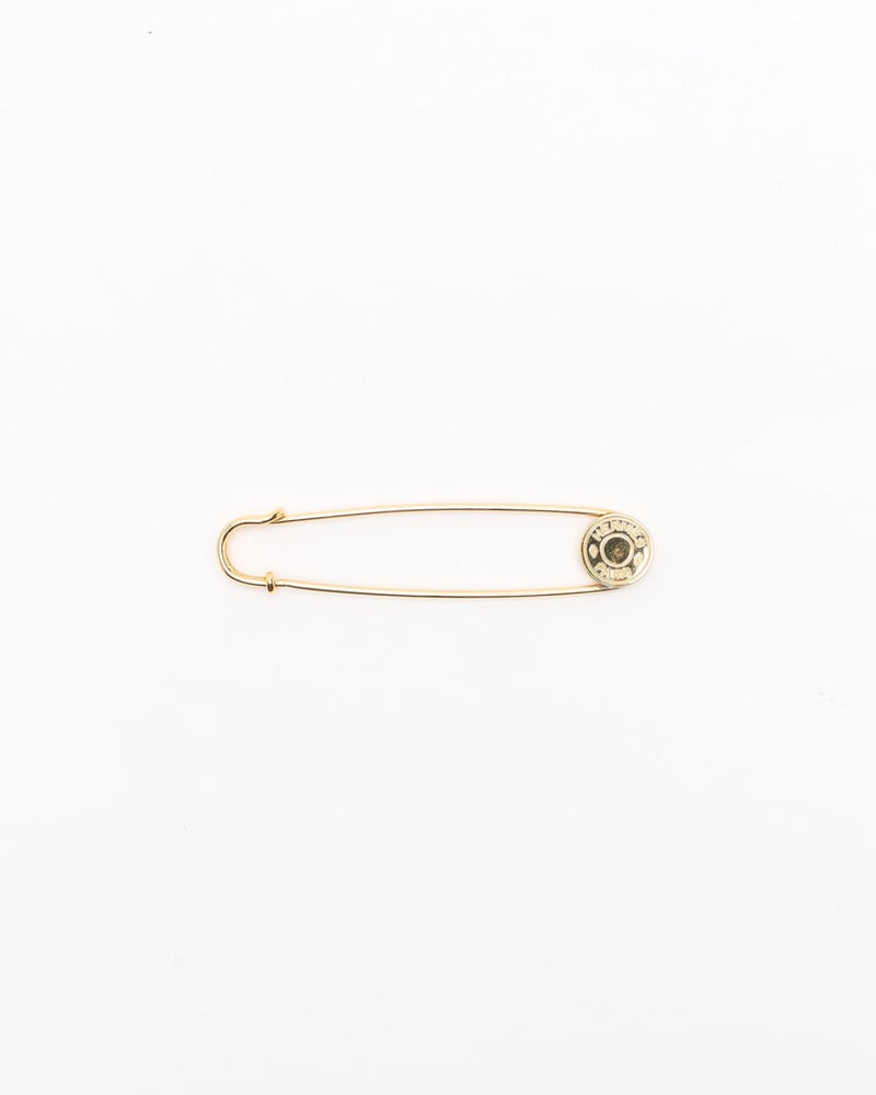 Vintage Hermès Pin Brooch - WZ596461 - A Retro Tale
