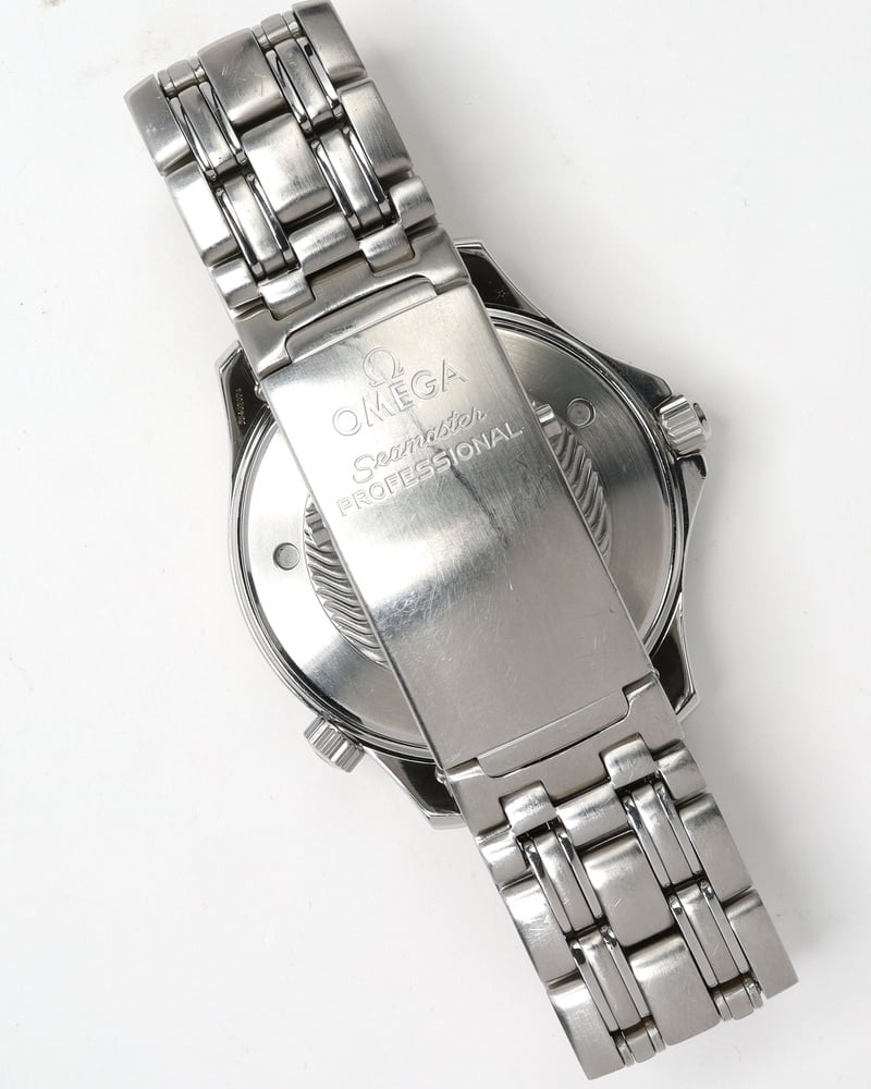 Vintage Omega Seamaster 300 M 41mm 1995 Watch Ref. 2541.80 - A Retro Tale