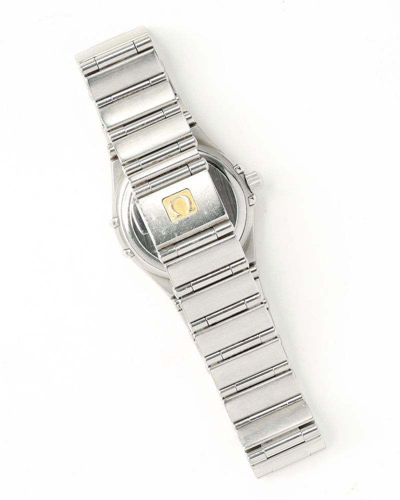 Vintage Omega Constellation 22mm Quartz Watch - A Retro Tale