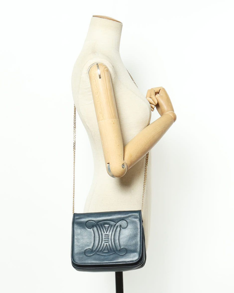 Vintage Céline Triomphe Chain Väska - A Retro Tale