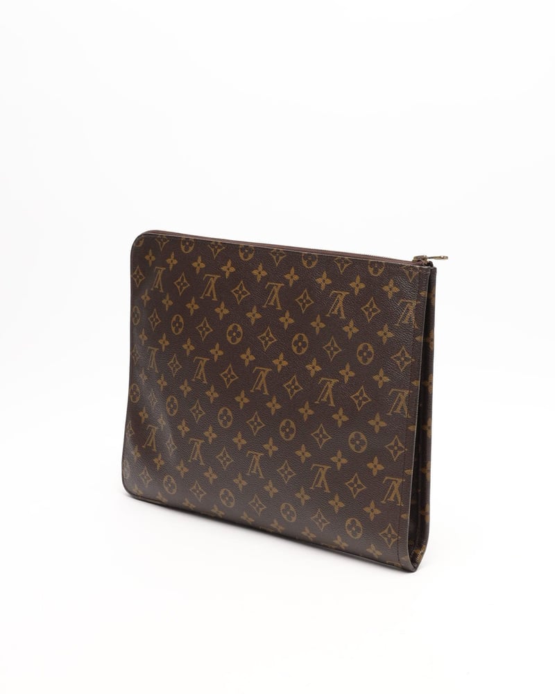 Vintage Louis Vuitton Monogram Laptop Case 17-Inch - A Retro Tale