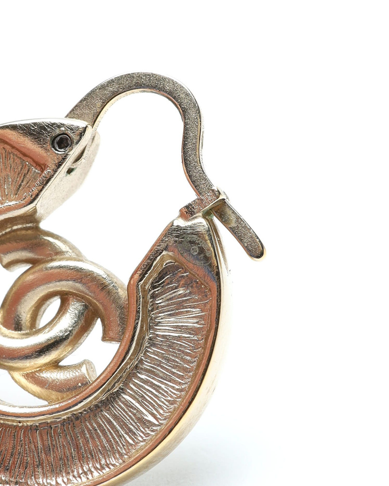 Vintage Chanel CC Earrings - A Retro Tale - SB001165