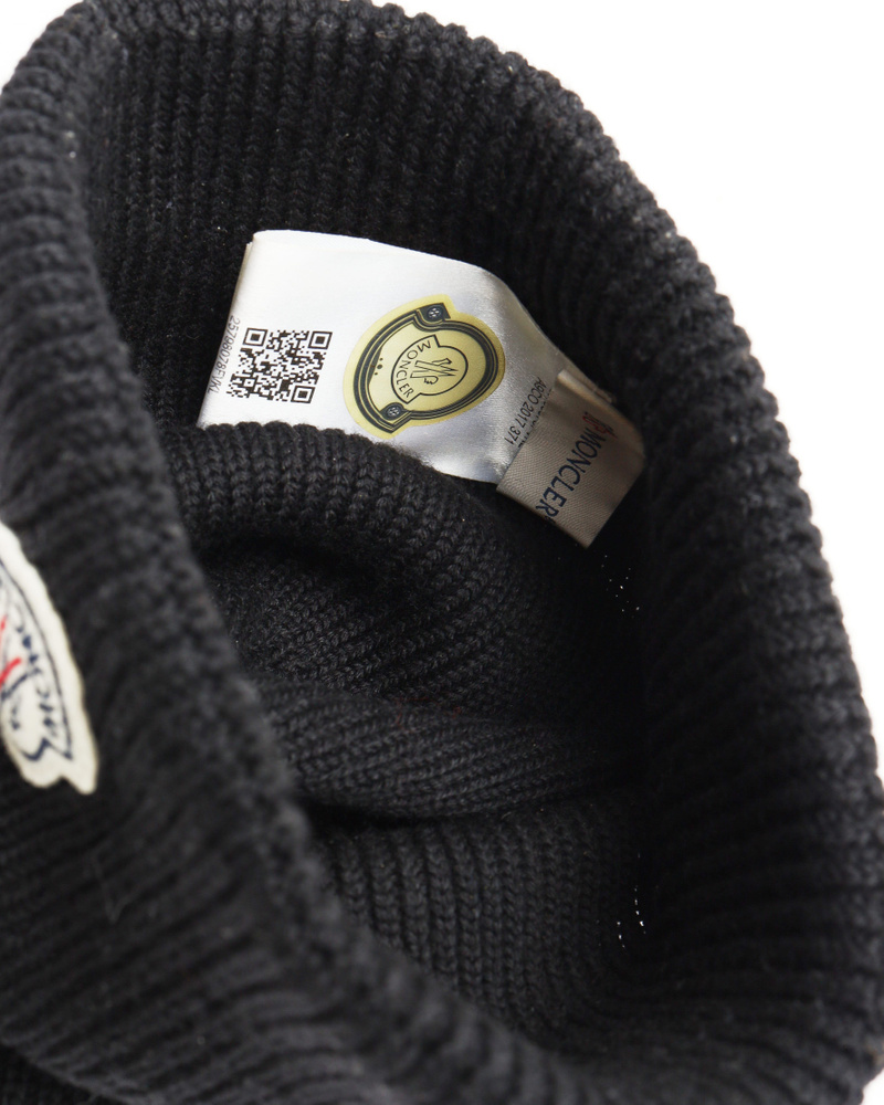 Vintage Moncler Woll-Strickmütze - A4055808 A Retro Tale