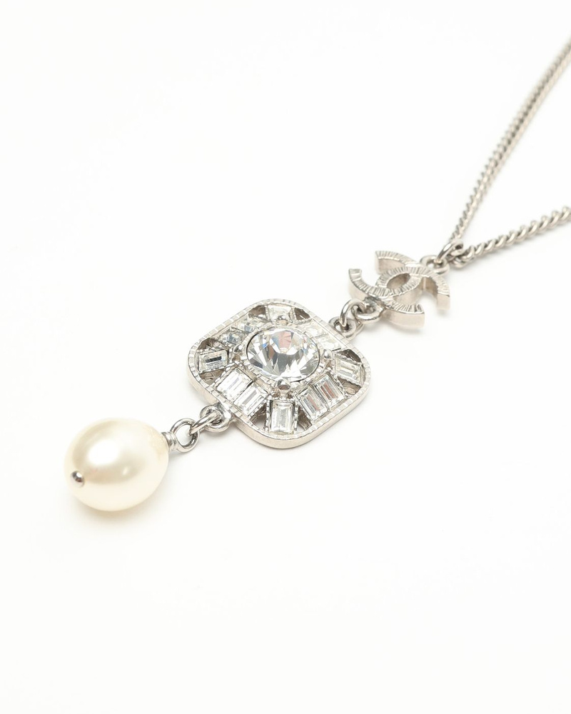 Vintage Chanel Coco Mark Pearl Rhinestone Necklace - 2250007506311