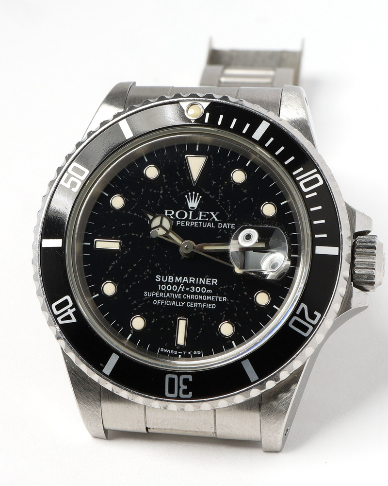 Vintage Rolex Submariner 40mm Spider Dial 1987 Ref. 16800 - A Retro Tale
